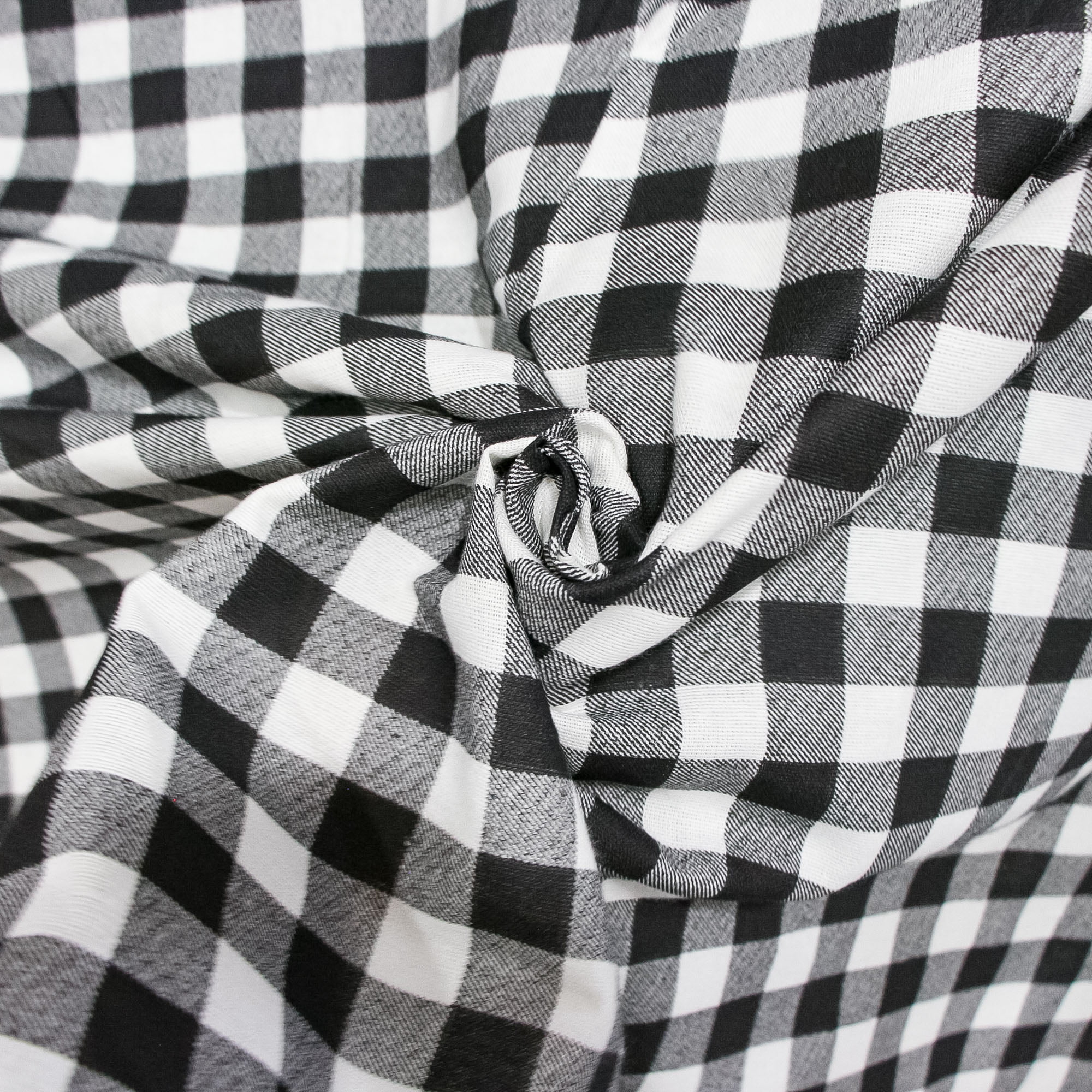 Tecido Xadrez Flanelado Branco e Preto - Empório dos Tecidos
